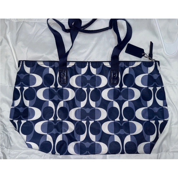 Coach | Bags | Coach Navy And White Geometric Tote | Poshmark